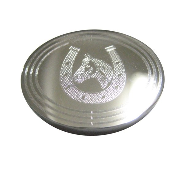 Kiola Designs | Accessories | Oval Horse And Horse Shoe Magnet | Poshmark